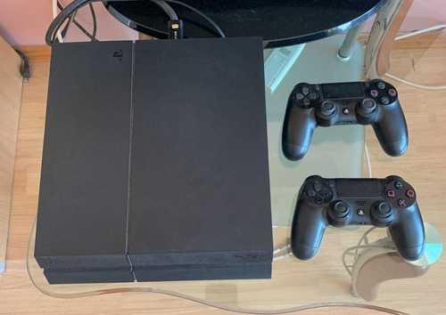 Sony PS4 продам