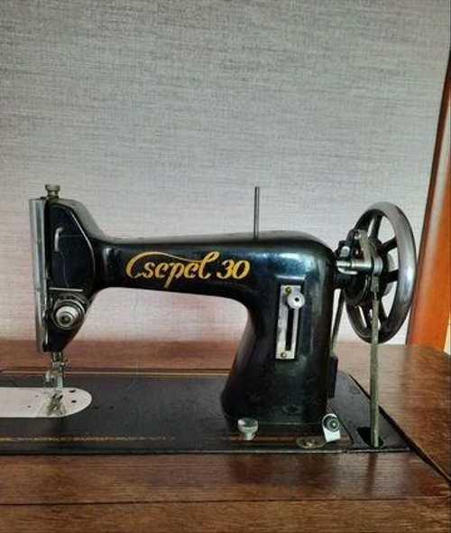 Швейная машинка Csepel 30