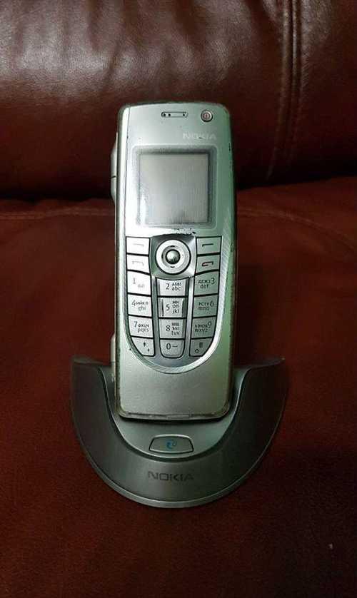 Телефон nokia 9300