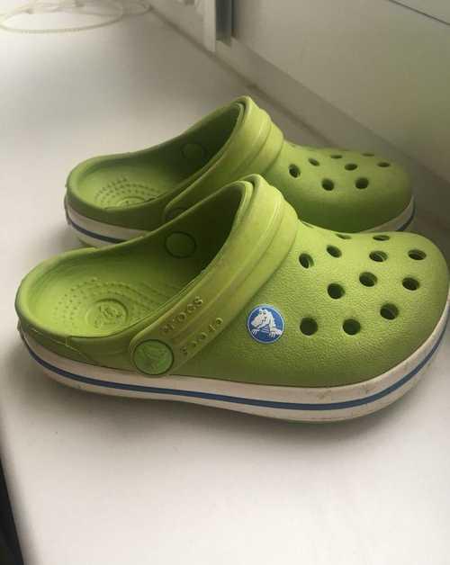 Crocs 6/7