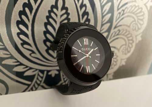 Часы наручные Gucci (42 мм)