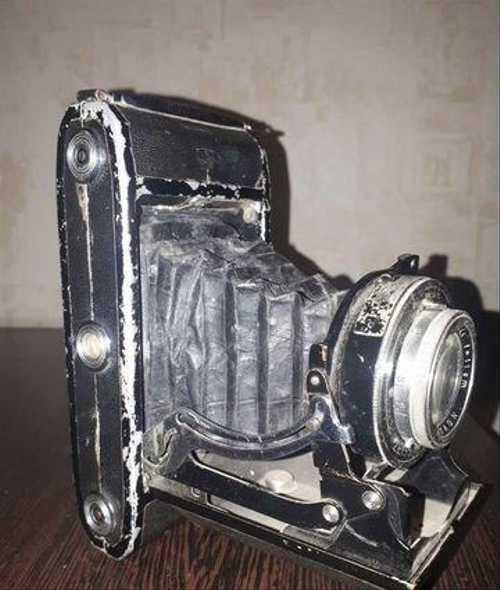 Пленочный фотоаппарат zeiss icon
