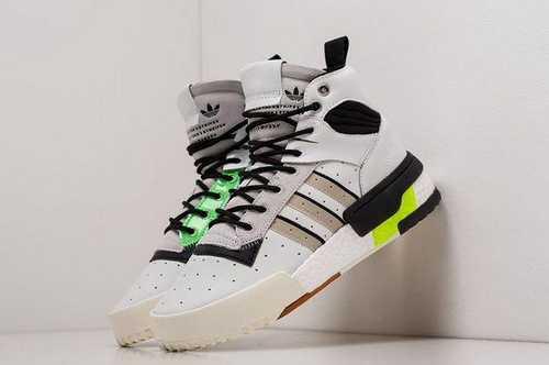 Кроссовки Adidas Rivalry RM