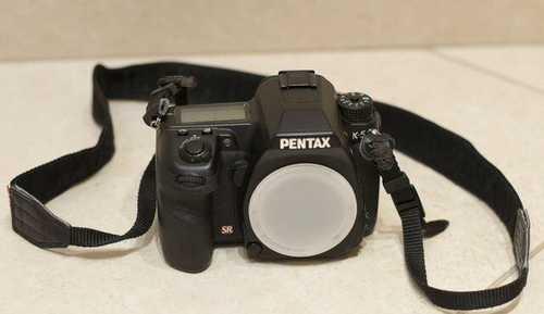 Pentax K5 в полном комплекте