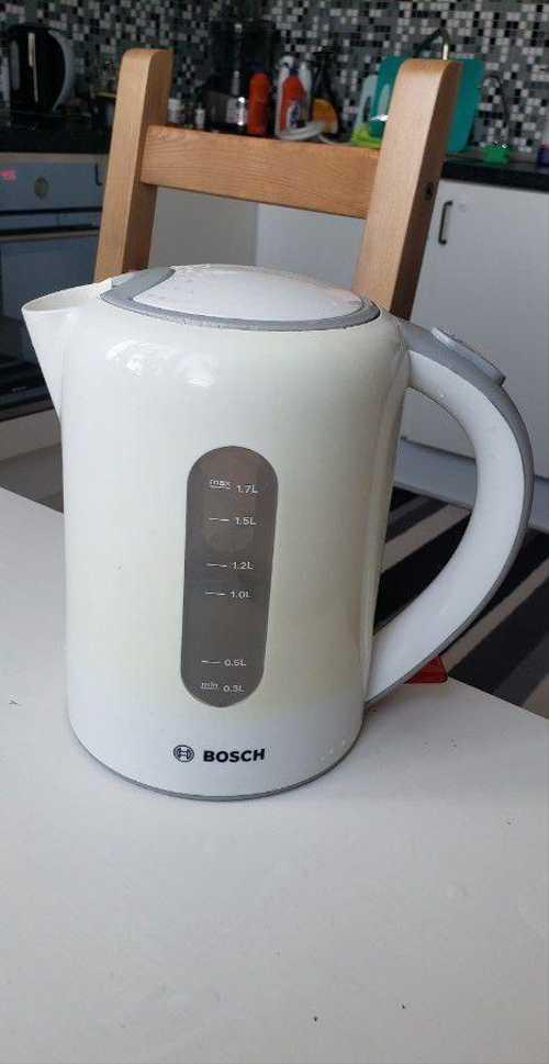 Чайник Bosch TWK7601