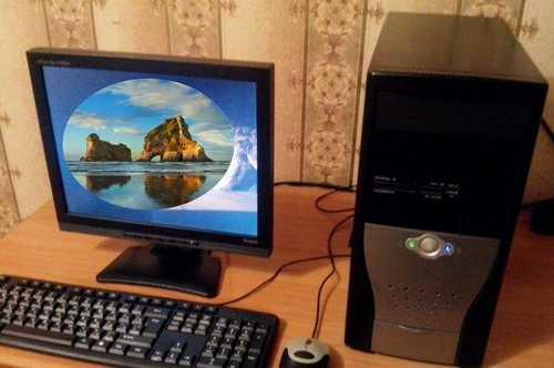 Компьютер и монитор для интернета работы учебы