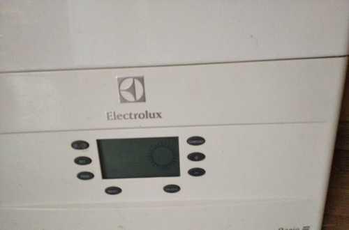Котел Electrolux Basic Duo 24Fi б/у на запчасти