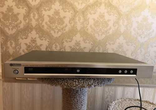 DVD Player Yamaha S657 с пультом