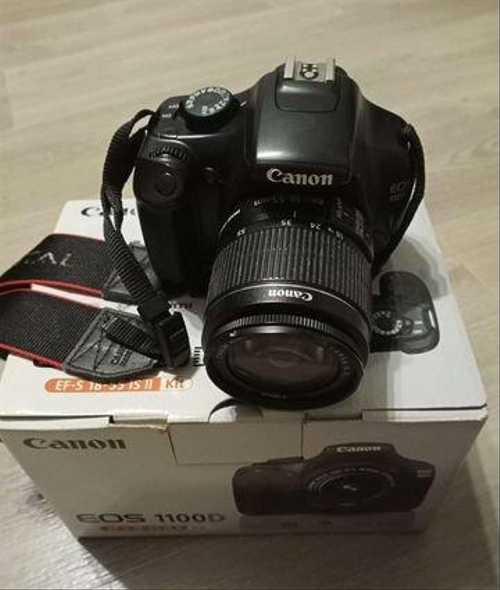 Зеркальный фотоаппарат canon с сумкой и штативом