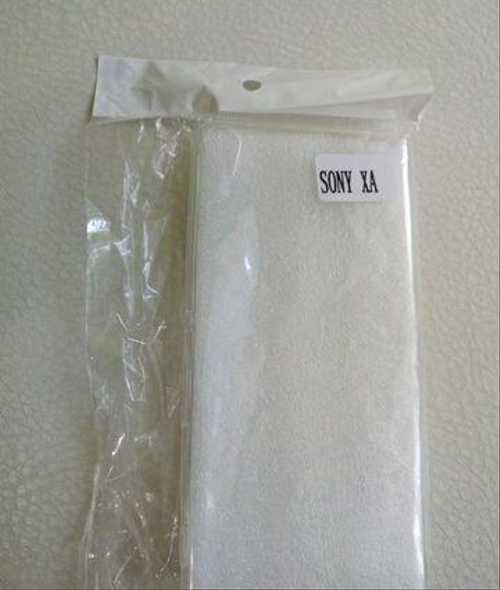 Силиконовый чехол на Sony Xperia XA