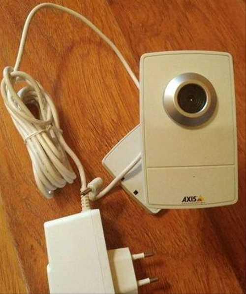 Видеокамеры axis M1011