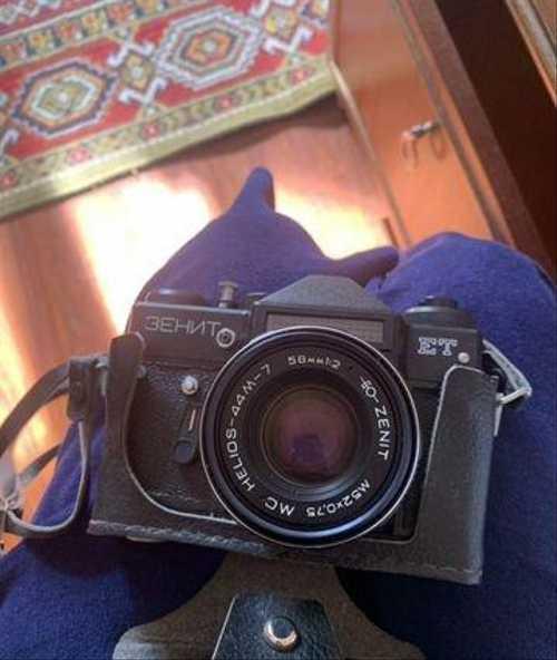 Плёночный фотоаппарат zenit et