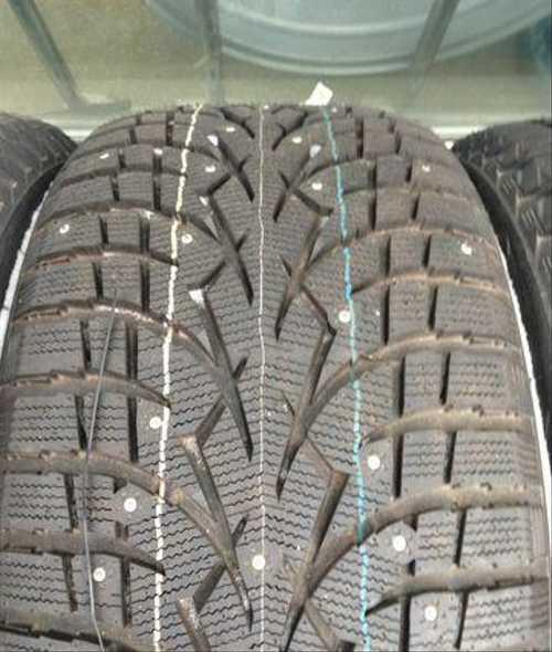 Шина Toyo 275/35R20 и 245/40R20 новые