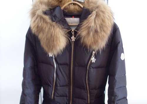 Пальто-пуховик Moncler