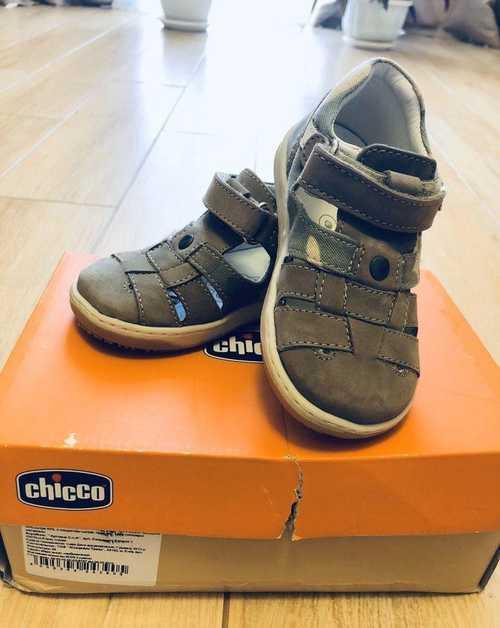 Новые сандалии Chicco (23 размер )