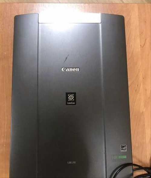 Сканер Canon CanoScan Lide 210