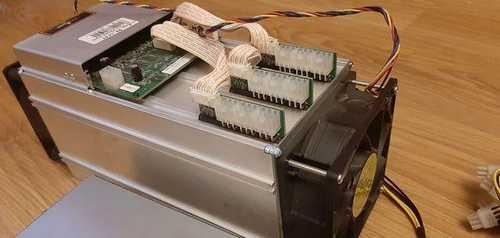 Antminer S9