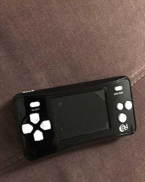 Портативная игровая приставка