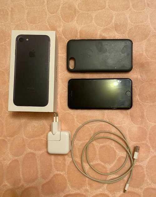 Продам iPhone7 32gb
