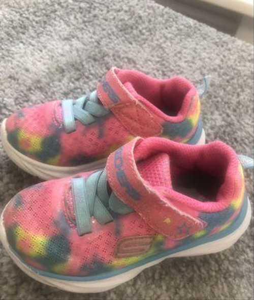 Кроссовки sketchers летние