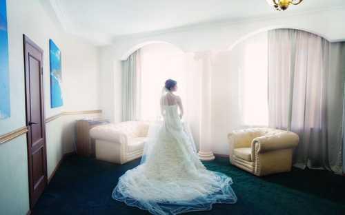 Платье испанской марки "Pronovias"