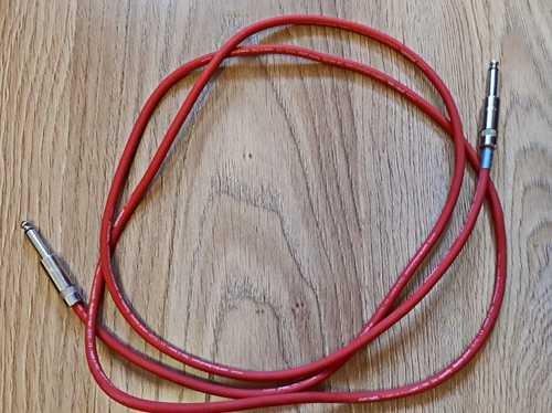 Гитарный кабель Proel 2 м. с разъемами Neutrik