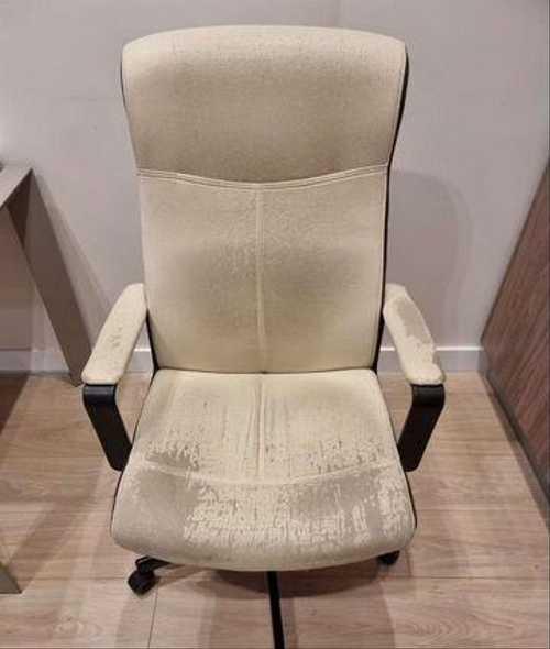 Офисное кожаное кресло IKEA Malkolm
