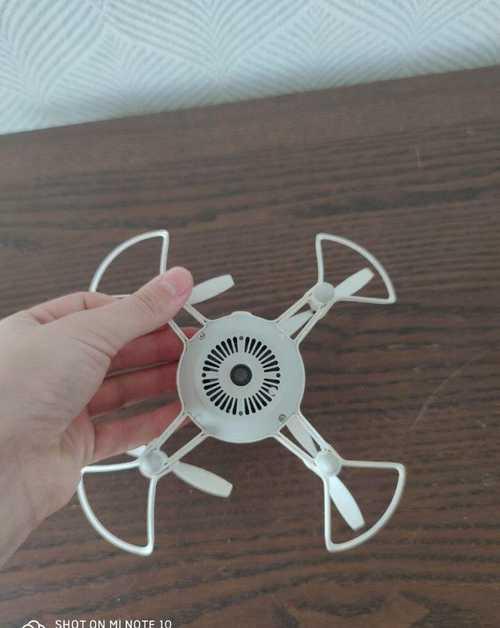 Квадрокоптер mi drone mini