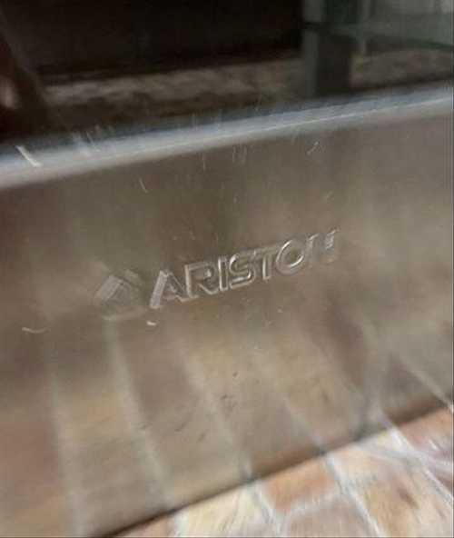 Электрический духовой шкаф Ariston