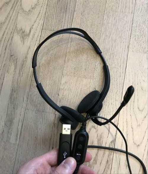 USB наушники с микрофоном Logitech