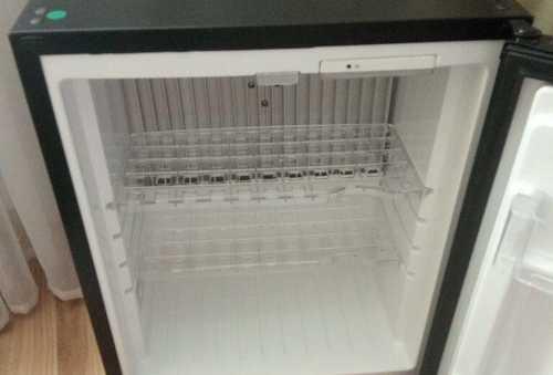 Холодильник минибар