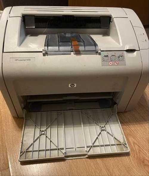 Принтер HP1018