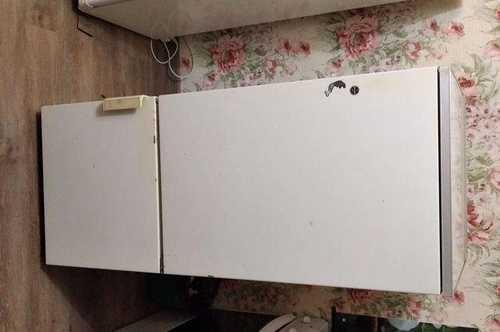 Холодильник бу Бирюса 18