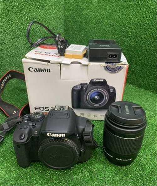 Фотоаапарат Canon EOS 700D Kit