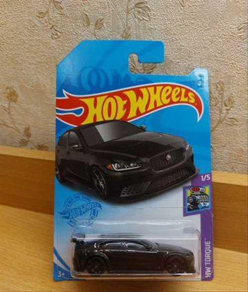 Hot Wheels Jaguar xe sv project 8