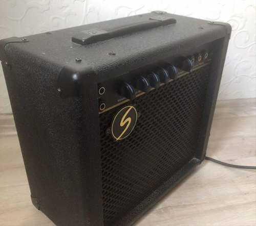 Комбик басовый greg bennett SBA30
