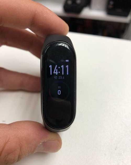 Фитнес браслет Xiaomi MI Band 4