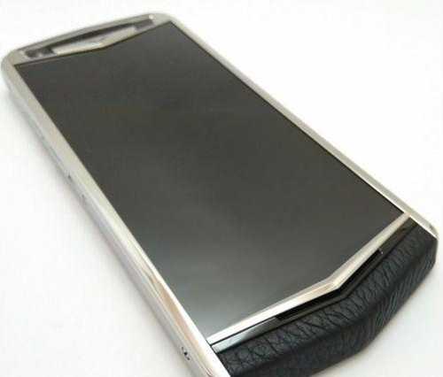 Vertu Aster P Baroque Titanium Jade Black