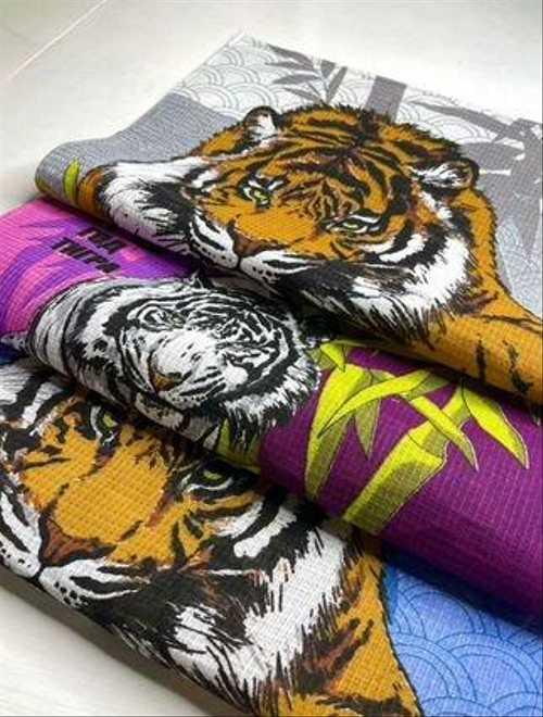 Комплект новогодних полотенец с тиграми
