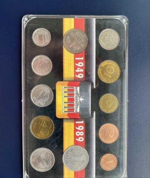 Набор монет "Воссоединение Германии 1949-1989"