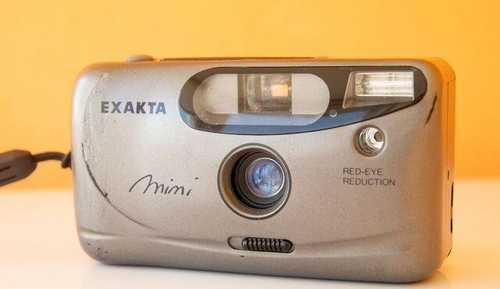 Пленочный фотоаппарат Exakta mini