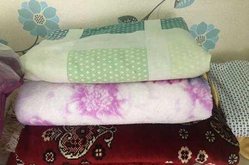 Постельное белье,подушки,одеяло