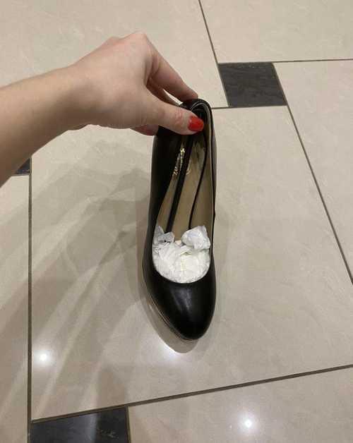 Туфли Charlotte Olympia