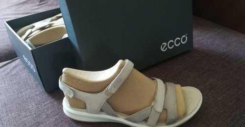 Продам босоножки ecco