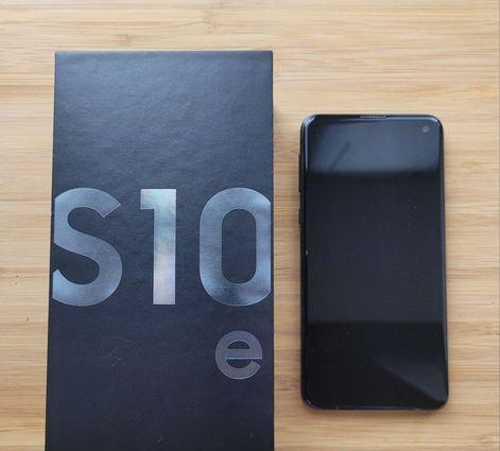 Смартфон Samsung Galaxy S10e