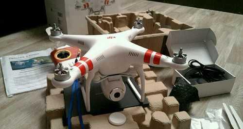 Квадракоптер DJI Phantom Vision 2