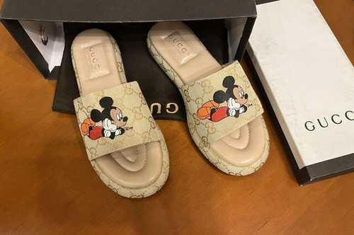 Шлепанцы сабо Gucci Disney с микки маусом
