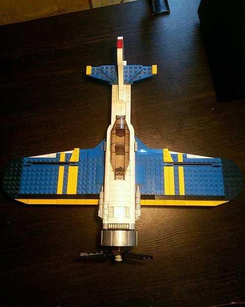 Lego creator 31011