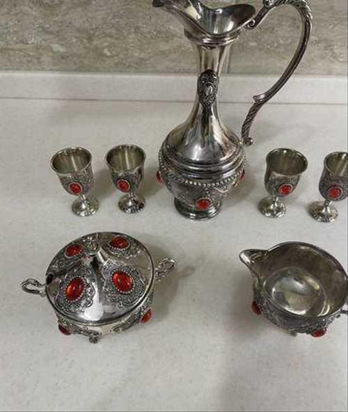 Серебряный набор, сервиз