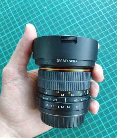 Объектив Samyang 8mm f/3.5 EOS
